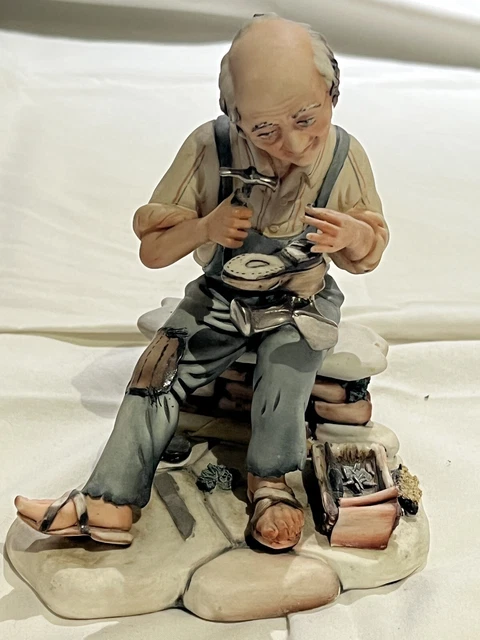 VINTAGE CAPODIMONTE FIGURINE "The Shoemaker" , Appr.16cm Tall No Damage ...