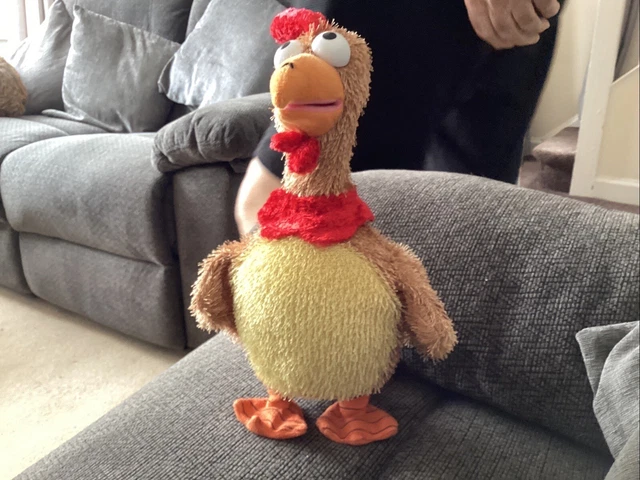 CRAZY CLUCK THE Wacky Chicken Dance Talking Walking Dancing Rare 2005 ...