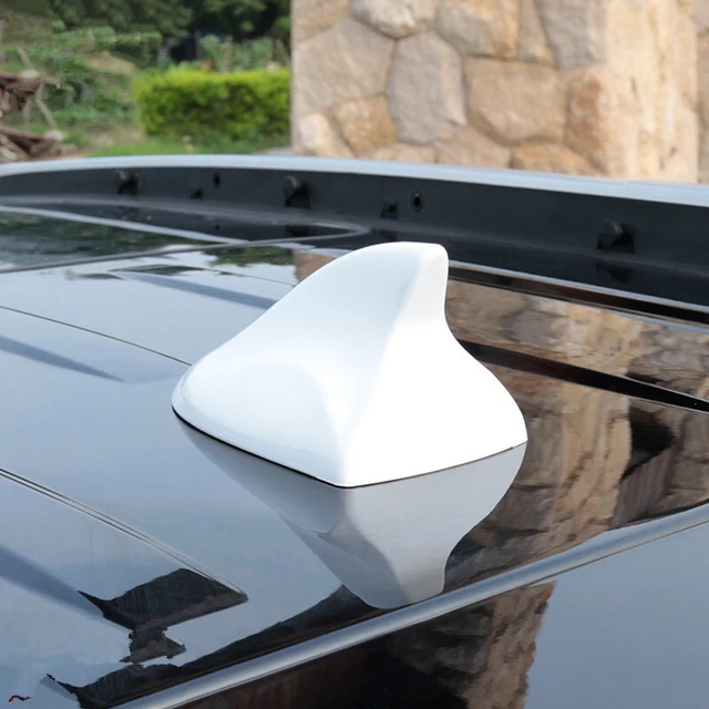 ANTENNA UNIVERSALE AUTO Pinna di Squalo Tetto Aereo AM/FM Segnale Radio ...