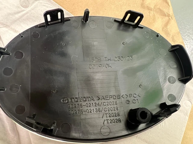 TOYOTA GENUINE OE Front Grille Badge Emblem 90975-02124 Brand New £165. ...