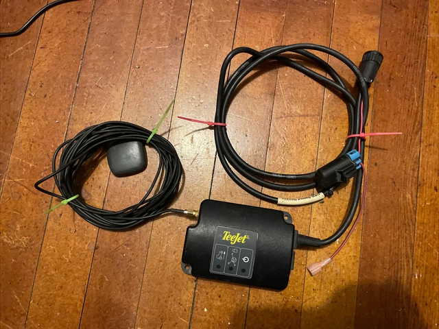 TEEJET GPS SPEED Sensor with Raven 3 Pin (P/N 90-02404) EUR 386,94 ...