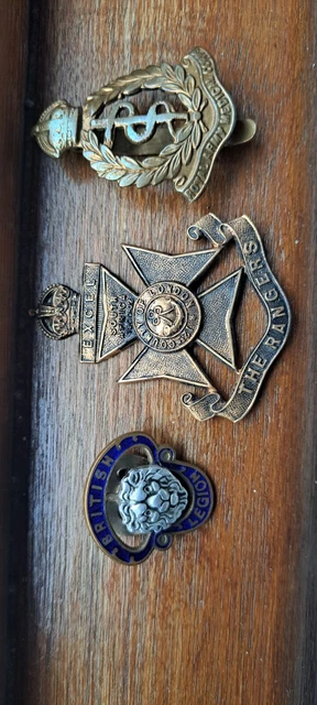 WW1,WW2 ,BRITISH ARMY cap badges job lot EUR 21,06 - PicClick IT