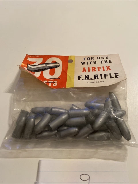 VINTAGE AIRFIX TOYS Pack of 30 Plastic Toy Bullets FN Rifle New Old ...