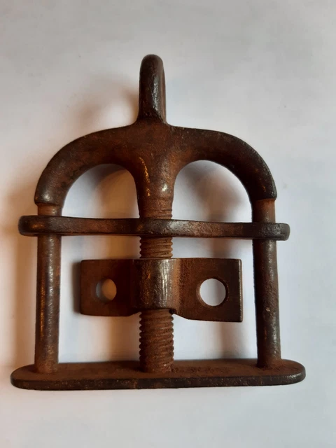 ANCIENNE MENOTTE DE gendarmerie / Poucette de gendarmerie EUR 75,00 ...