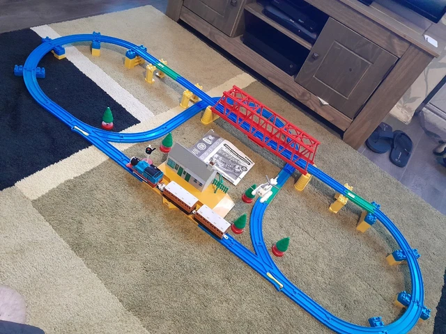 TOMY TALKING THOMAS Adventure set Thomas Tank Engine & Friends ...