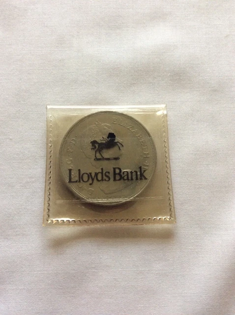 THE PRINCE OF Wales & Lady Diana Spencer 1981 Crown Coin in Original ...
