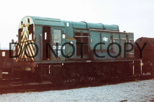 UK DIESEL TRAIN Railway Photograph Of Class 08 08338 Loco. Rm08-54 £1. ...
