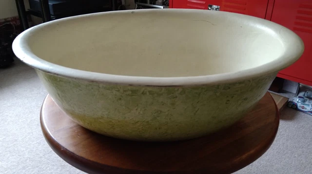 RARE VINTAGE THETFORD Pulp Ware bowl basin baby bath circa 1940 s £25. ...