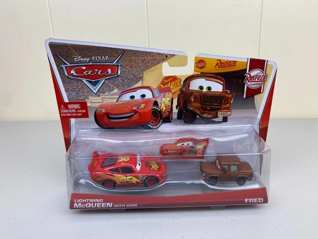 Disney Pixar Cars Lightning Mcqueen With Sign Fred Rust Eze Racing 5 6 8 2013 £23 54 Picclick Uk