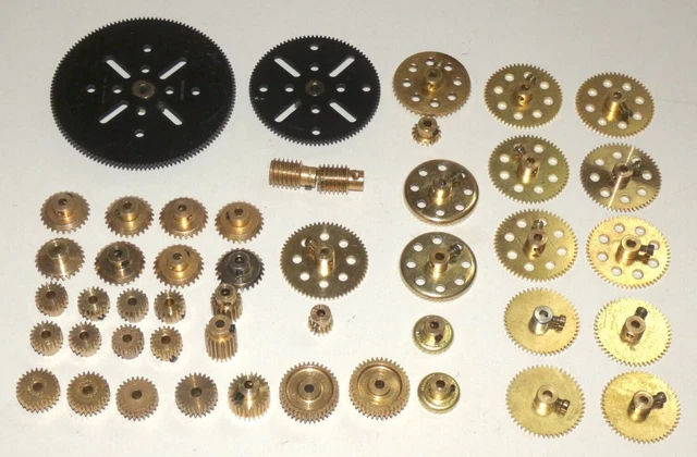 COMPLETE SET OF Gears for a Meccano Outfit Number 10 £85.00 - PicClick UK