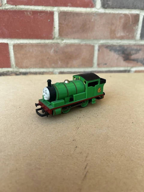 HORNBY THOMAS & Friends Percy Train OO Gauge £42.32 - PicClick UK