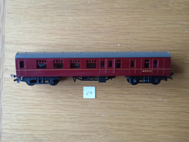 TRIANG T83 MAIN Line Brake Coach, Maroon, W53111, TT Gauge, Boxed (C7 ...