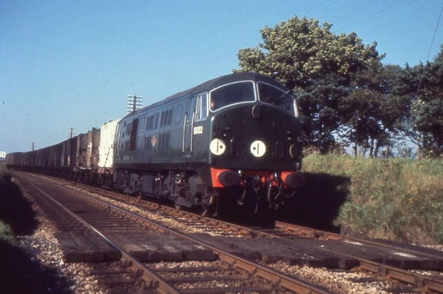 35MM RAILWAY SLIDE: COLOUR-RAIL: DE 825: CLASS 21: 6152 £2.00 - PicClick UK