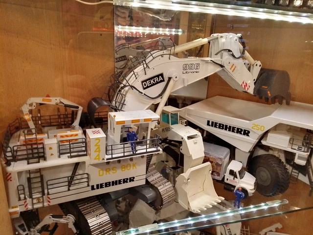 LIEBHERR R996 MINING Bagger # 2916/0 Conrad 1:50 Gebraucht EUR 241,00 ...