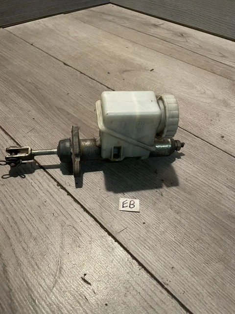 MG TF CLUTCH MASTER CYLINDER SERVO RESERVOIR £22.00 - PicClick UK