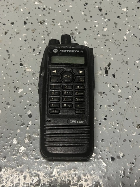 MOTOROLA XPR6580 DIGITAL 800/900 DMR MotoTrbo Radio AAH55UCH9LB1AN ...