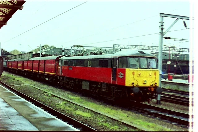 35MM RAILWAY COLOUR Negative Class 86 241 at Crewe £1.75 - PicClick UK