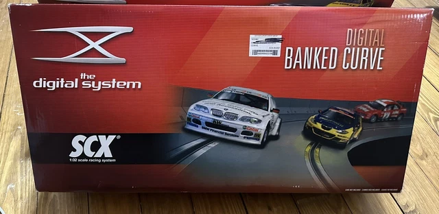 SCX DIGITAL BANKED Curve Slot Car NASCAR Set 2007 1:32 Scale Racing ...