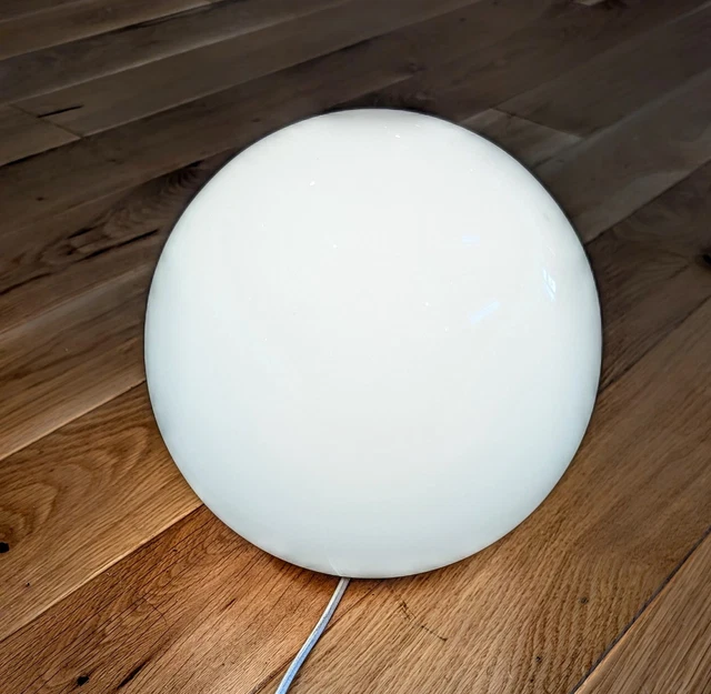 IKEA FADO LARGE White Glass Ball Globe Lamp Table Light 24cm Ikea Bulb ...