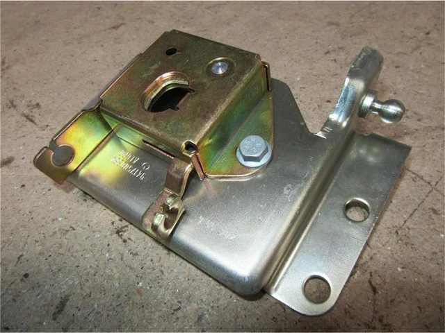 MERCEDES ORIGINAL ACTROS W942 Vorbau Klappe Verschluss Unten ...