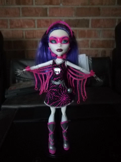 MONSTER HIGH - Power Ghouls - Spectra Vondergeist as Polterghoul - New ...