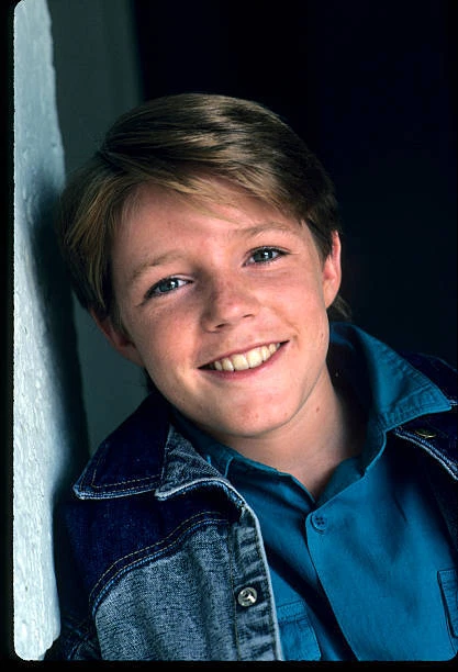 MACKENZIE ASTIN ON 1985 Tv Series Hotel Old Photo 4 $8.20 - PicClick CA