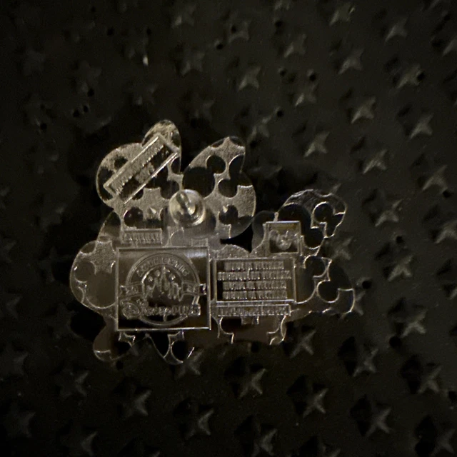 2025 DISNEYLAND HIDDEN Disney Wave A Pin Minnie Mouse pink £10.82 ...