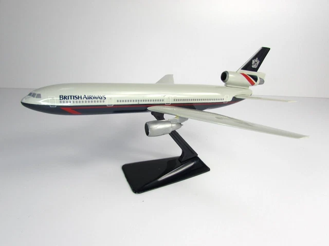 BRITISH AIRWAYS MCDONNELL Douglas DC-10 Push-fit Model Aircraft £5.00 ...