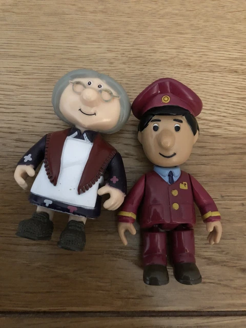 POSTMAN PAT FIGURE Bundle Mrs Goggins Ajay 4'' 2005 £5.99 - PicClick UK