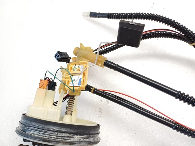 P3-2C* MERCEDES-BENZ W203 M271 codeur de réservoir essence A2034701641 ...