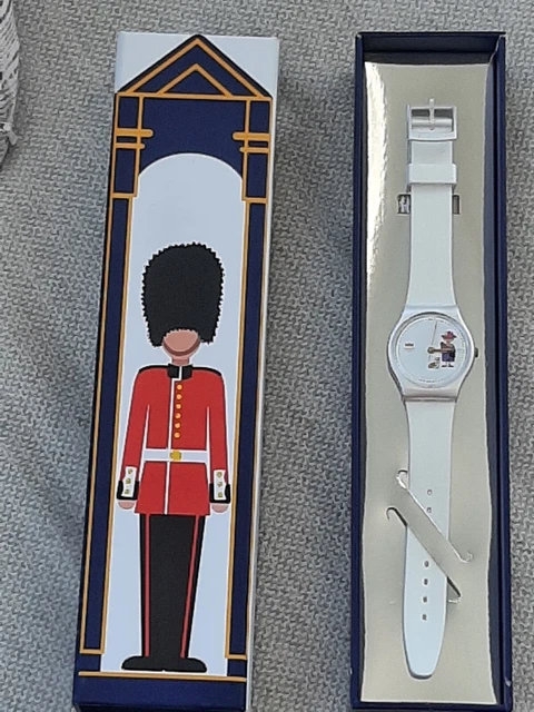 OROLOGIO NUOVO CON scatola Swatch Queen Elizabeth II How Majestic 70 ...