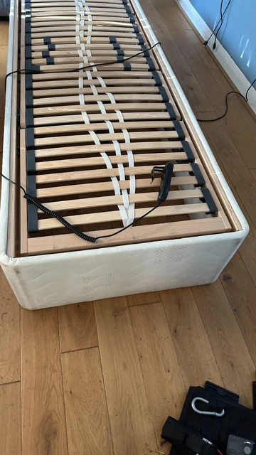 2 X OAK Tree Mobility Single Motorised Recliner Beds Mattress Feet £1. ...