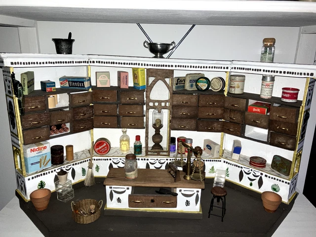 JOUET ET JEUX anciens magasin ancien de poupée env 1930 jouet en bois EUR 140,00 - PicClick FR