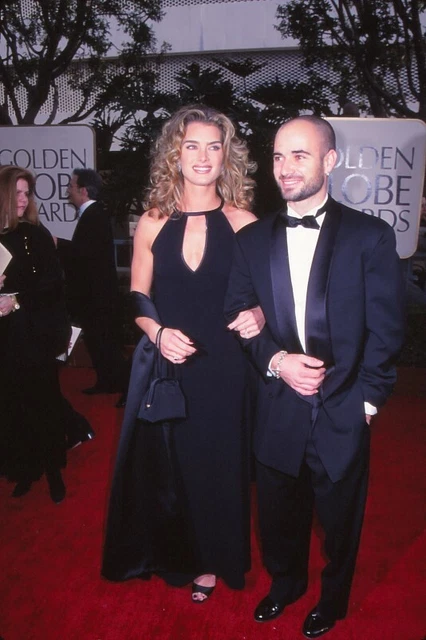 DIA BROOKE SHIELDS et Andre Agassi 1996 format Ko photographe P13-32-5 ...