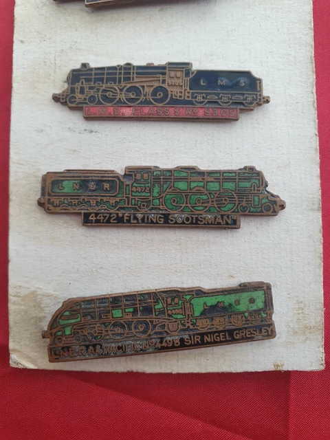 SET OF 8 Enamel Badges Vintage Train Locomotive Original 1960s flying ...