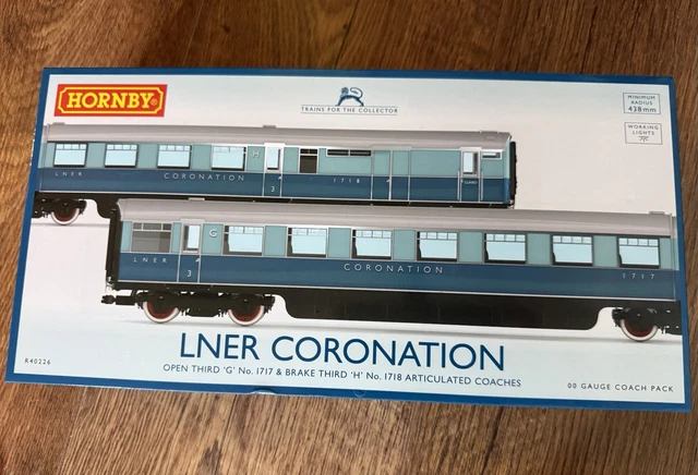 HORNBY R40226 LNER Coronation Coaches Open 3rd Brake 3rd Nos. 1717 1718 ...