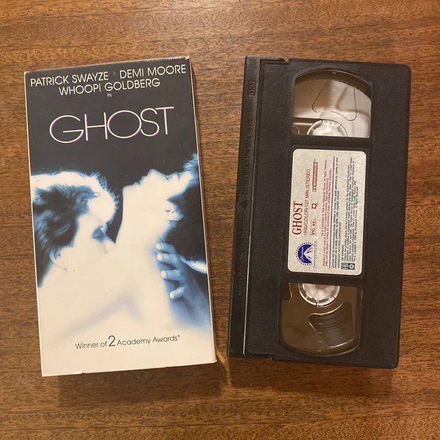 GHOST (VHS, 1990) Patrick Swayze, Demi Moore, Whoopi Goldberg Romantic ...