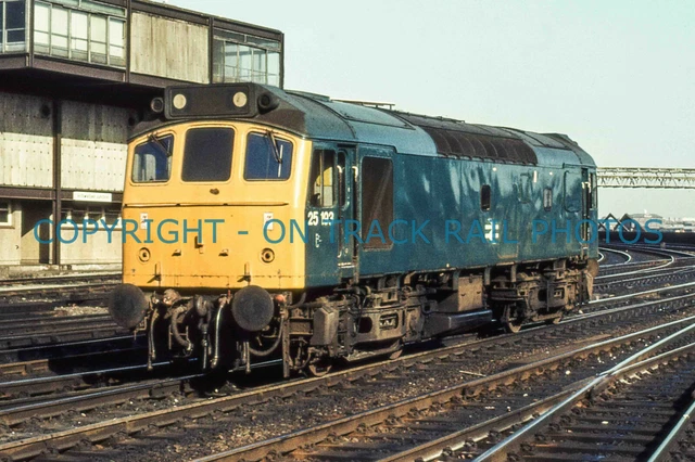 UK RAILWAY PHOTOGRAPH Of Class 25 25193. Rm25-147 £1.70 - PicClick UK