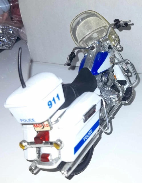 MAISTO HARLEY DAVIDSON California Highway Patrol Model Motorcycle Scale ...