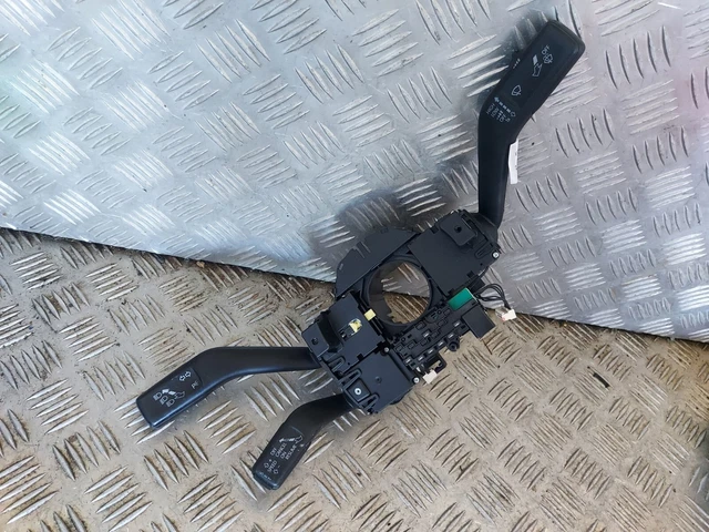 COMMODO COM COMMANDE Volant - VOLKSWAGEN PASSAT V (5) CC - Réf ...