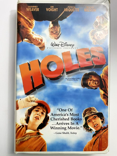 HOLES (VHS, 2003) Sigourney Weaver, Shia LaBeouf - Disney Classic ...
