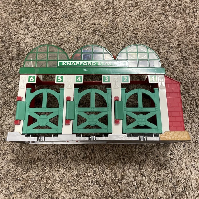 THOMAS THE TRAIN & Friends Knapford Station Sodor Building Take Along ...