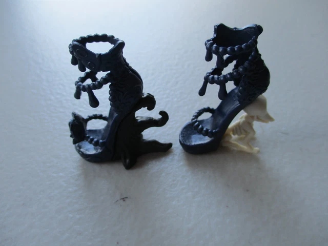 MATTEL MONSTER HIGH Shoes Skullector Tim Burton's Corpse Bride Emily ...