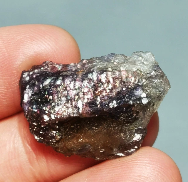 RARE PIERRE NATURELLE brute d'iolite Cordiérite Iolite Guérison EUR 1 ...
