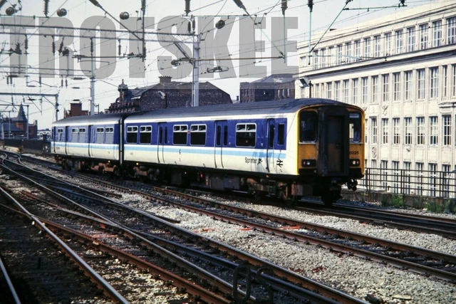 35MM SLIDE BR British Railways DMU Class 150 150225 Manchester 1989 ...