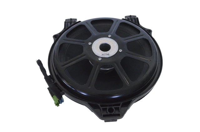 MERCEDES S63 AMG Subwoofer Speaker A2228203602 C217 2015 RHD 18172687 £ ...