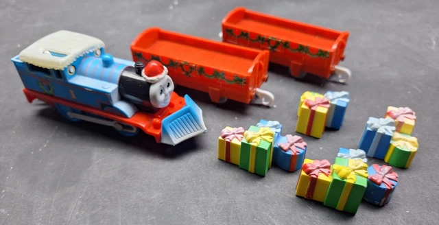 2006 THOMAS & Friends Trackmaster Holiday Delivery Christmas Snow ...