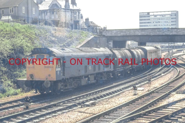 UK RAILWAY PHOTOGRAPH Of Class 25 25223. Rm25-181 £1.70 - PicClick UK