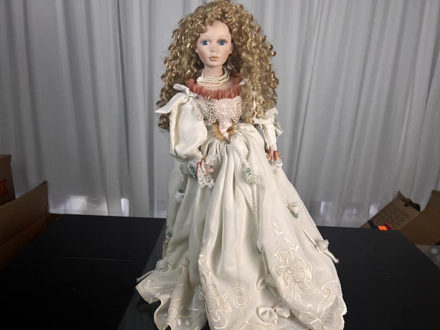 POUPON DE COLLECTION Porcelaine De Poupée 62 Cm. EUR 31,37 - PicClick FR