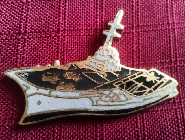 PIN'S ARMÉE MILITAIRE Marine Porte Avions Navire De Guerre Aéronavale (481) EUR 11,00 - PicClick FR